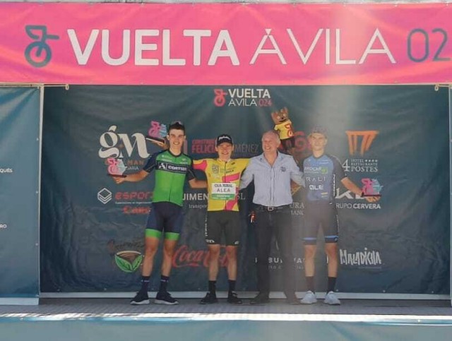 Álex Díaz ganador de la Vuelta a Ávila 2024 tras un gran trabajo de todo Caja Rural-Alea ...