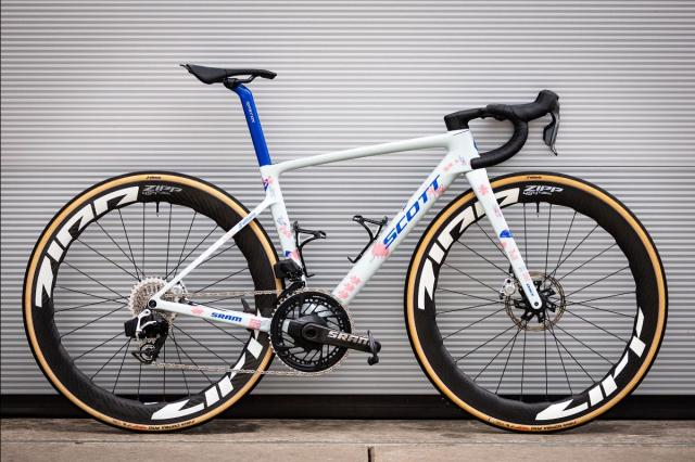 Conoce la SCOTT Addict RC Edición Clásica de Tom Pidcock | Bikezona.com