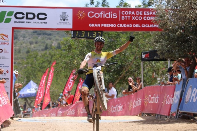 Felipe Orts y Estíbaliz Sagardoy campeones de la Copa de España de MTB XCO 2024 | Bikezona.com