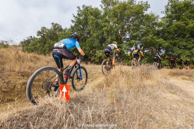 Peter Pruus y Estibaliz Sagardoy dominan en la Tierra Estella Epic 2022 ...