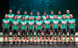 El Team Caja Rural se presenta en Burlada | Bikezona.com